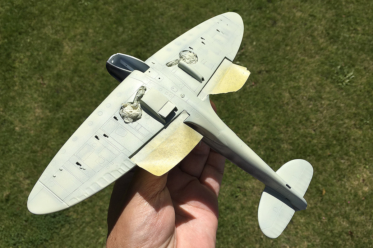 1/48 Airfix Spitfire Mk.1A - Battle of Britain 80th Anniversary GB ...